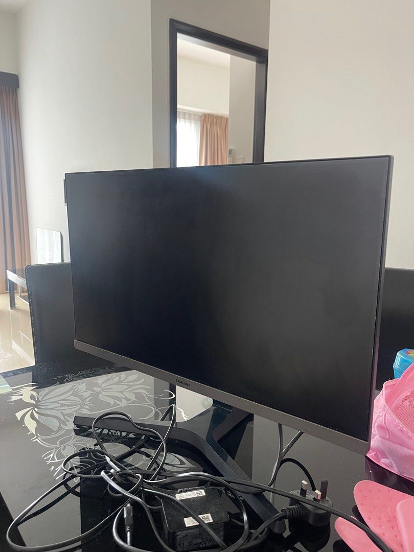 Samsung HD Bezel-Less monitor 24”, Computers & Tech, Desktops on Carousell