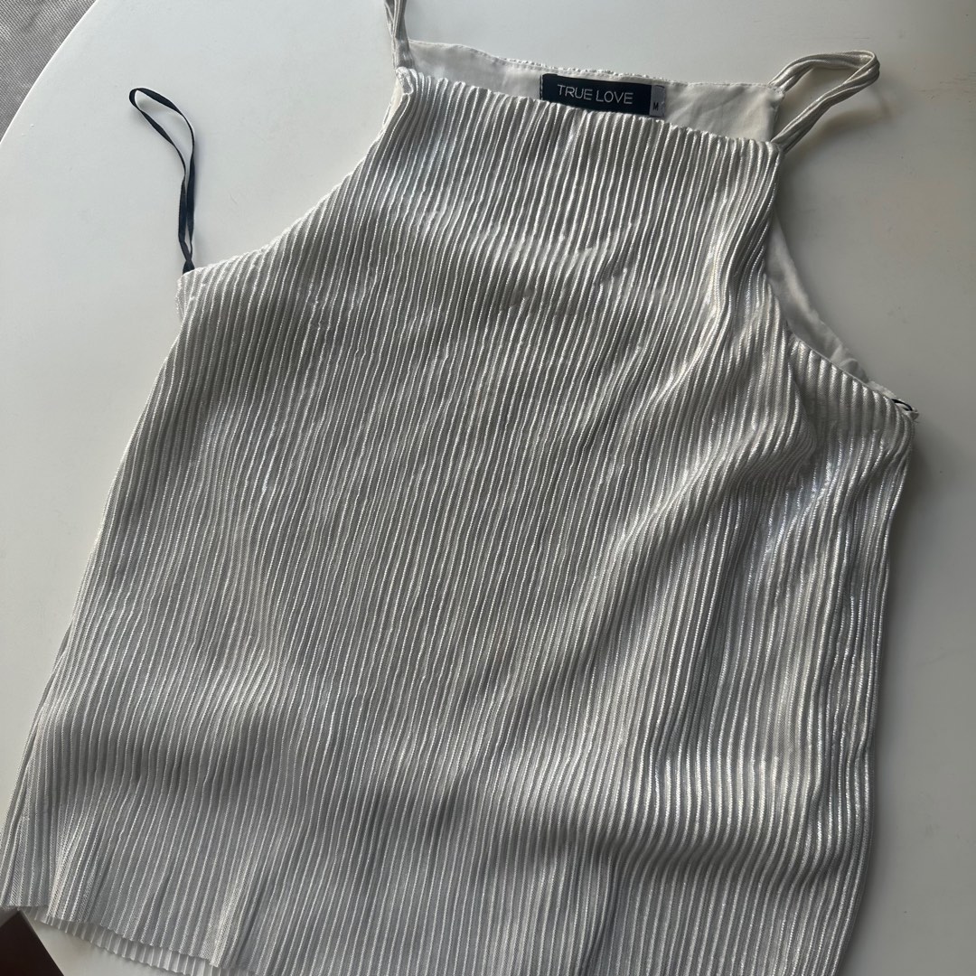 Silver gray top, Women's Fashion, Tops, Others Tops on Carousell