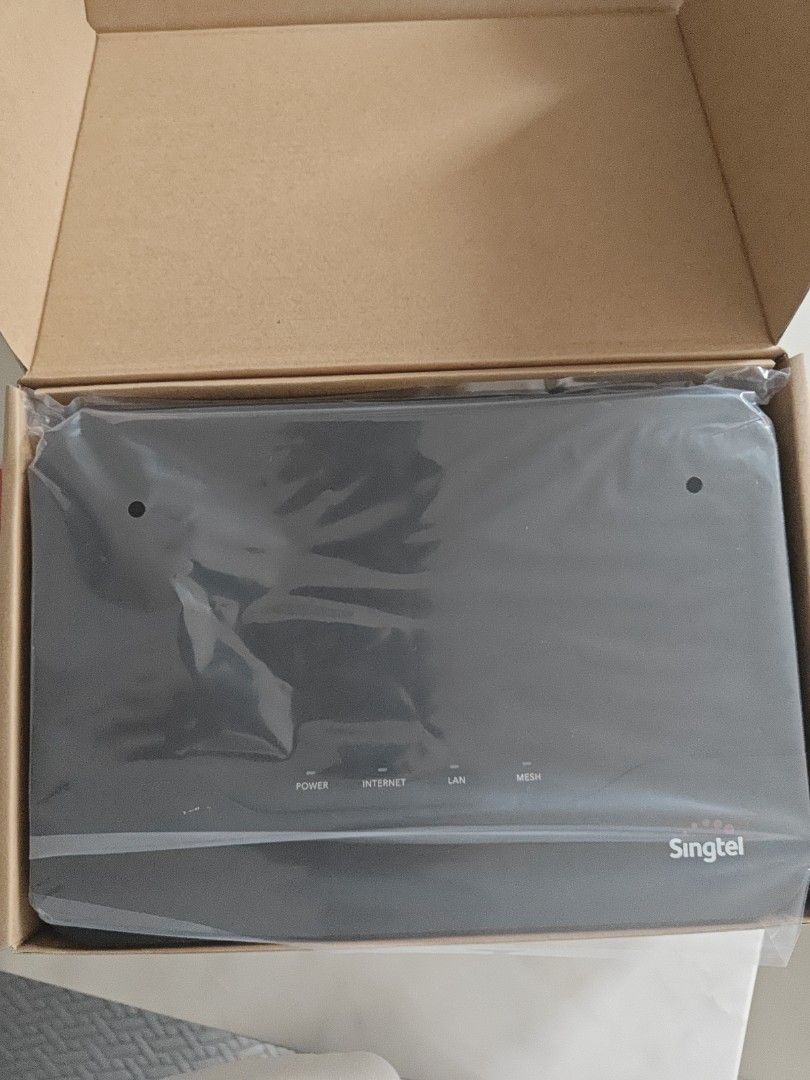 Singtel wifi mesh router. Brand new unused, Computers & Tech, Parts ...