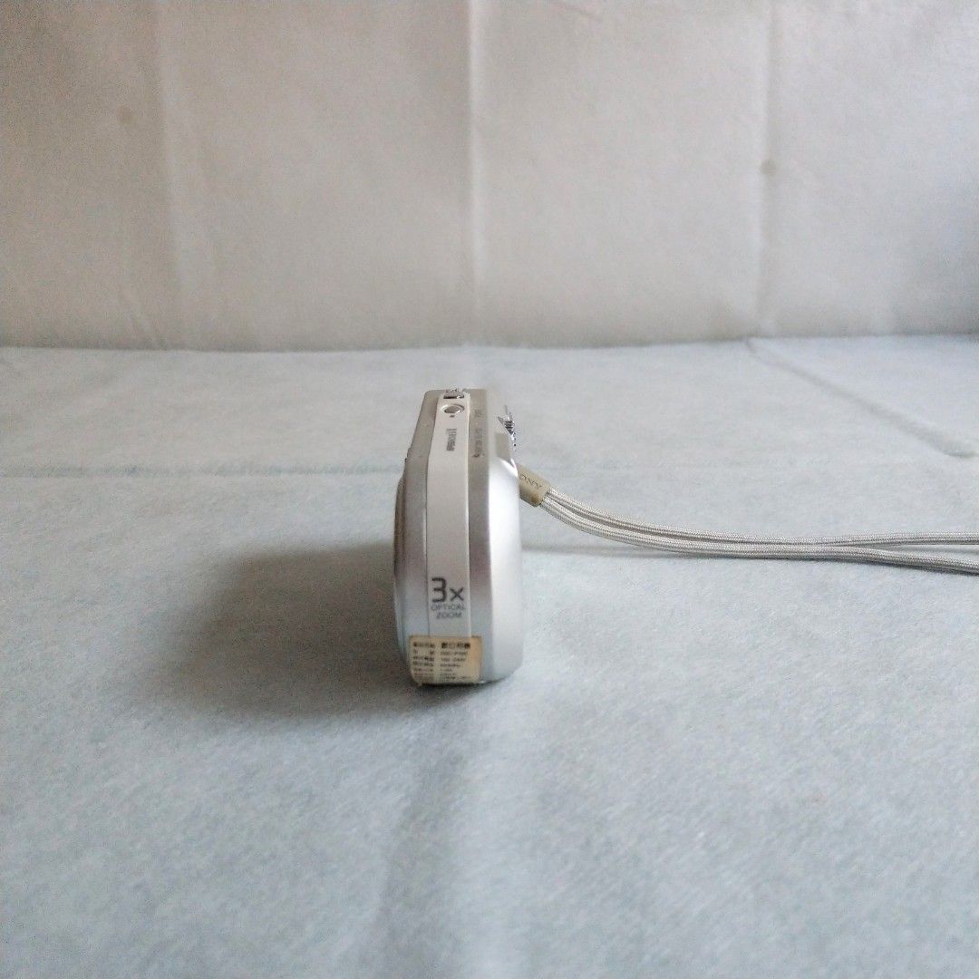 SONY Cyber-Shot DSC-P100 CCD 數位相機 售整組(不含電池), 相機攝影, 相機在旋轉拍賣