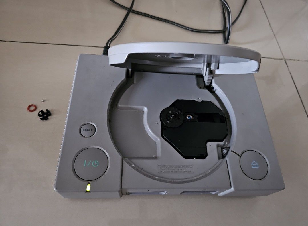 Sony PlayStation 1 Console, Not Functioning Properly, Video Gaming ...