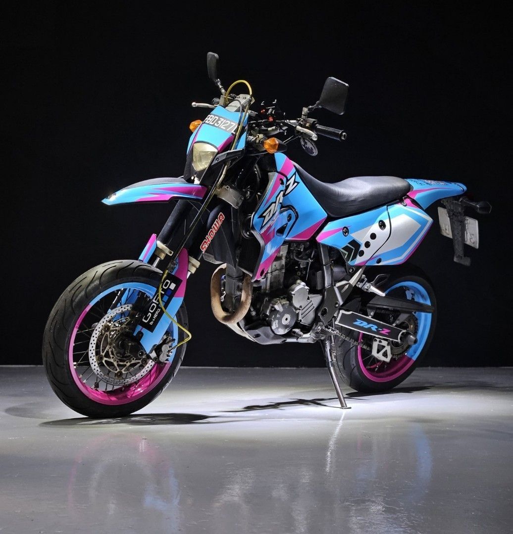 Suzuki DRZ 400SM, Motorcycles, Motorcycles for Sale, Class 2B on Carousell