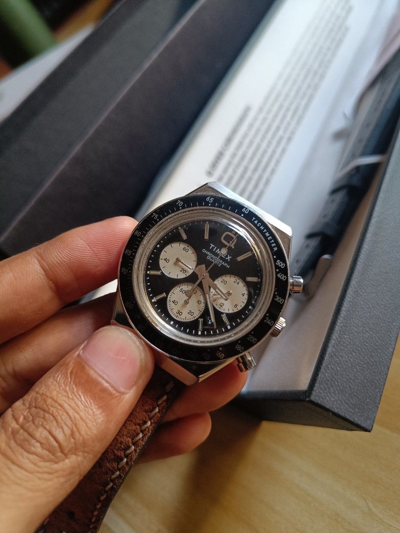 Timex chronograph reverse panda, Men's Fashion, Watches & Accessories ...