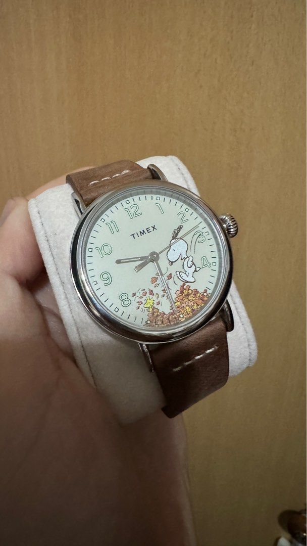 Timex x Peanuts featuring Snoopy Autumn, Men's Fashion, Watches ...