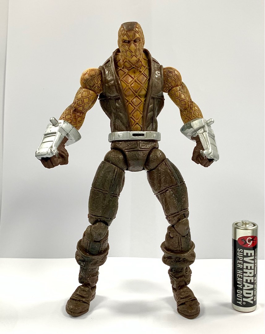 Toy Biz Marvel Legends - Shocker, Hobbies & Toys, Toys & Games on Carousell