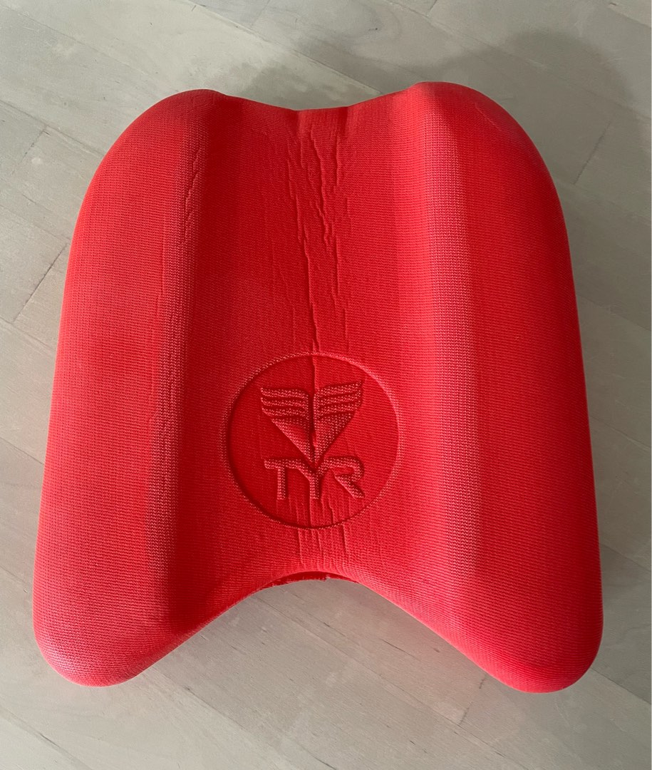 TYR Pull Kick, Sports Equipment, Sports & Games, Water Sports on Carousell