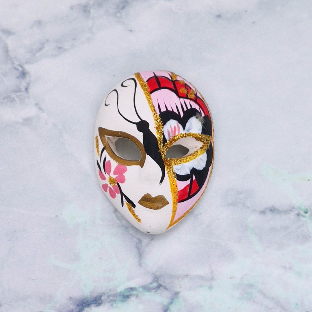 Venetian mask magnet small, Hobbies & Toys, Memorabilia & Collectibles ...