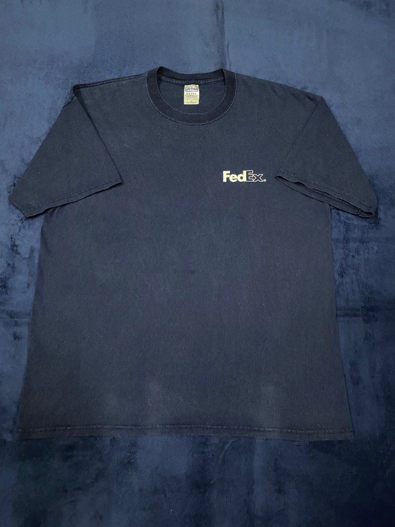 Vintage 2000 FedEx International Delivery Company Tshirt, Men's Fashion ...