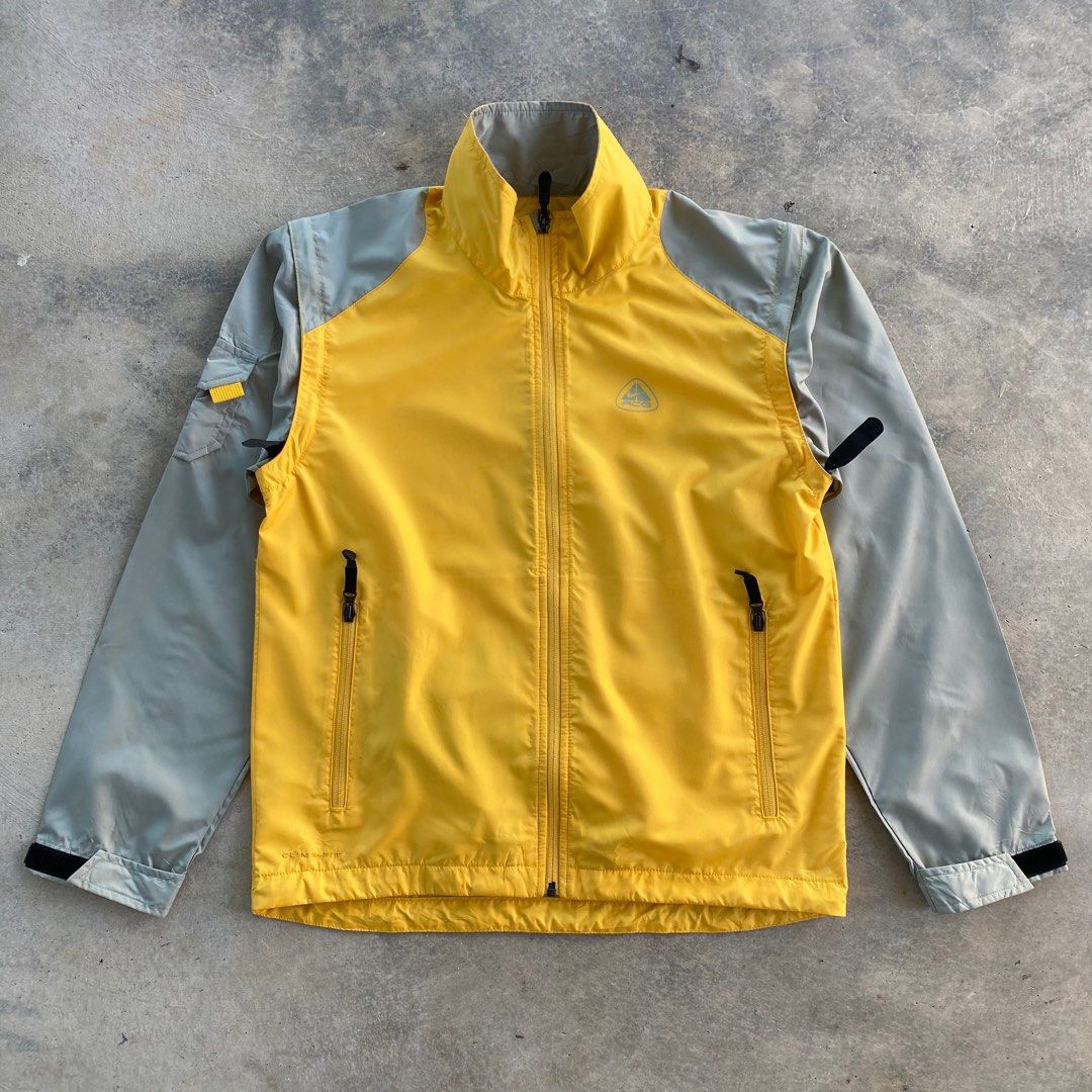 Vintage NIKE ACG WINDBREAKER ( 2 WAY , VEST JACKET ), Men's Fashion ...