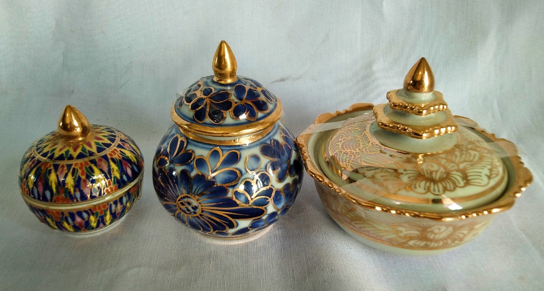 Vintage Thailand Porcelain Trinkets, Hobbies & Toys, Memorabilia ...