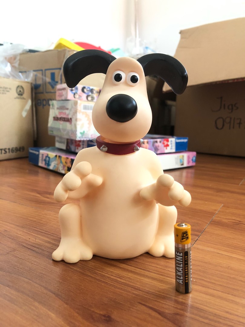 Wallace and gromit figure dog, Hobbies & Toys, Toys & Games on Carousell