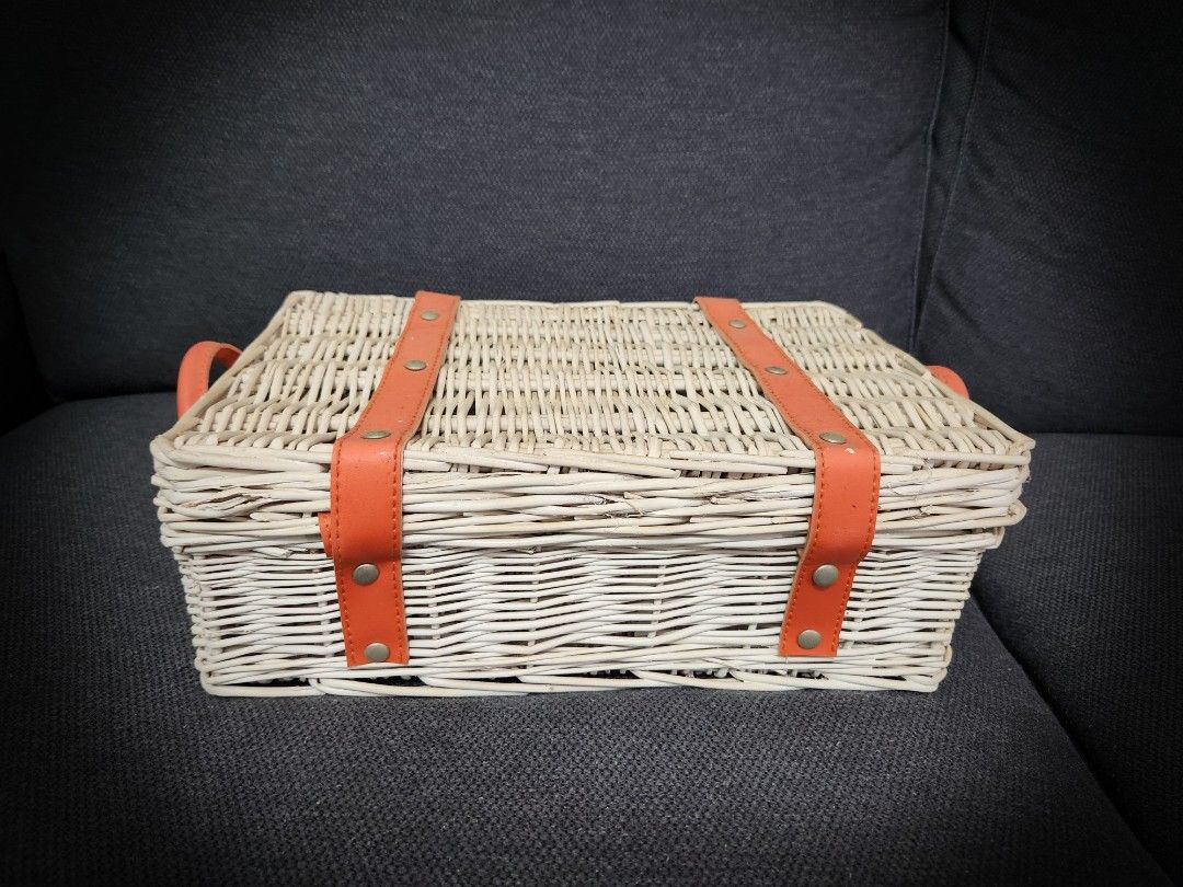 White Rattan Basket, Furniture & Home Living, Home Improvement ...