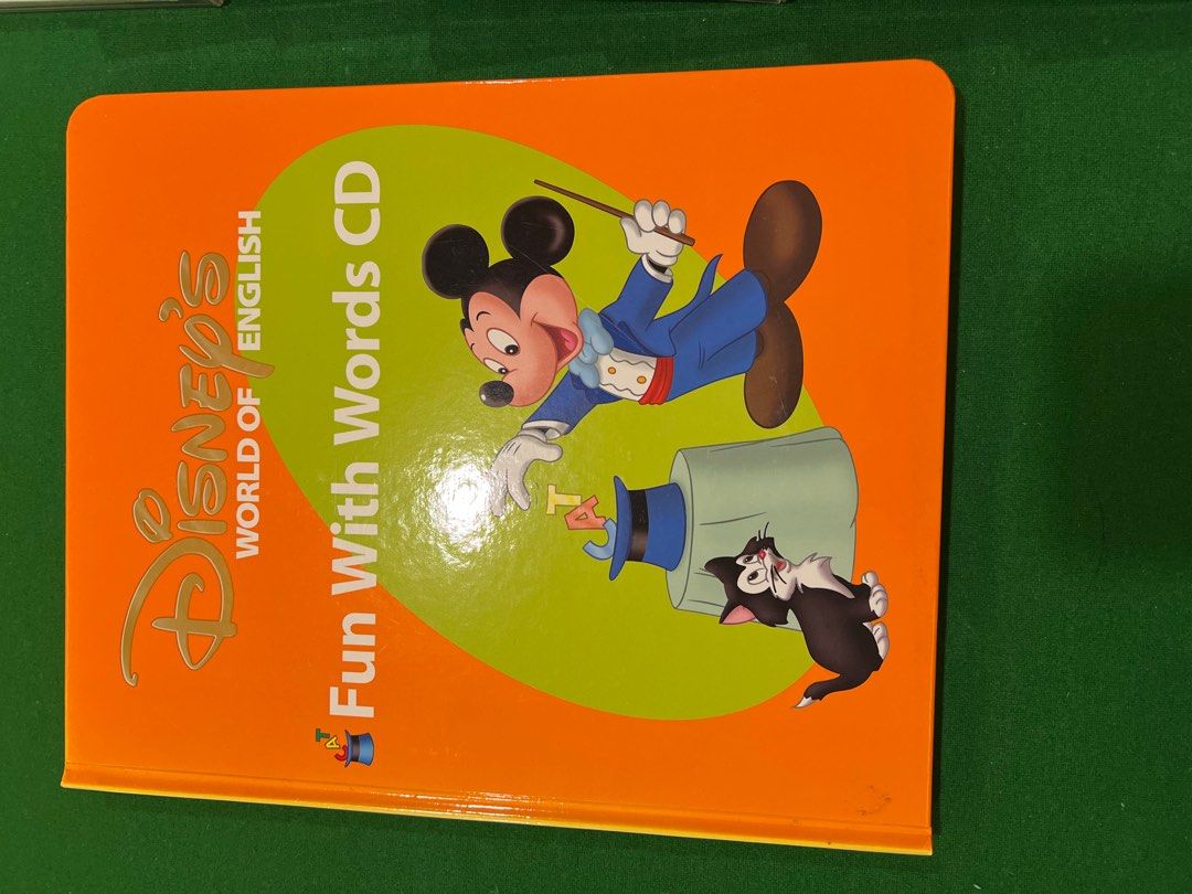 World Family - English learning CDs, 興趣及遊戲, 音樂、樂器 & 配件, 音樂與媒體 - CD 及 ...