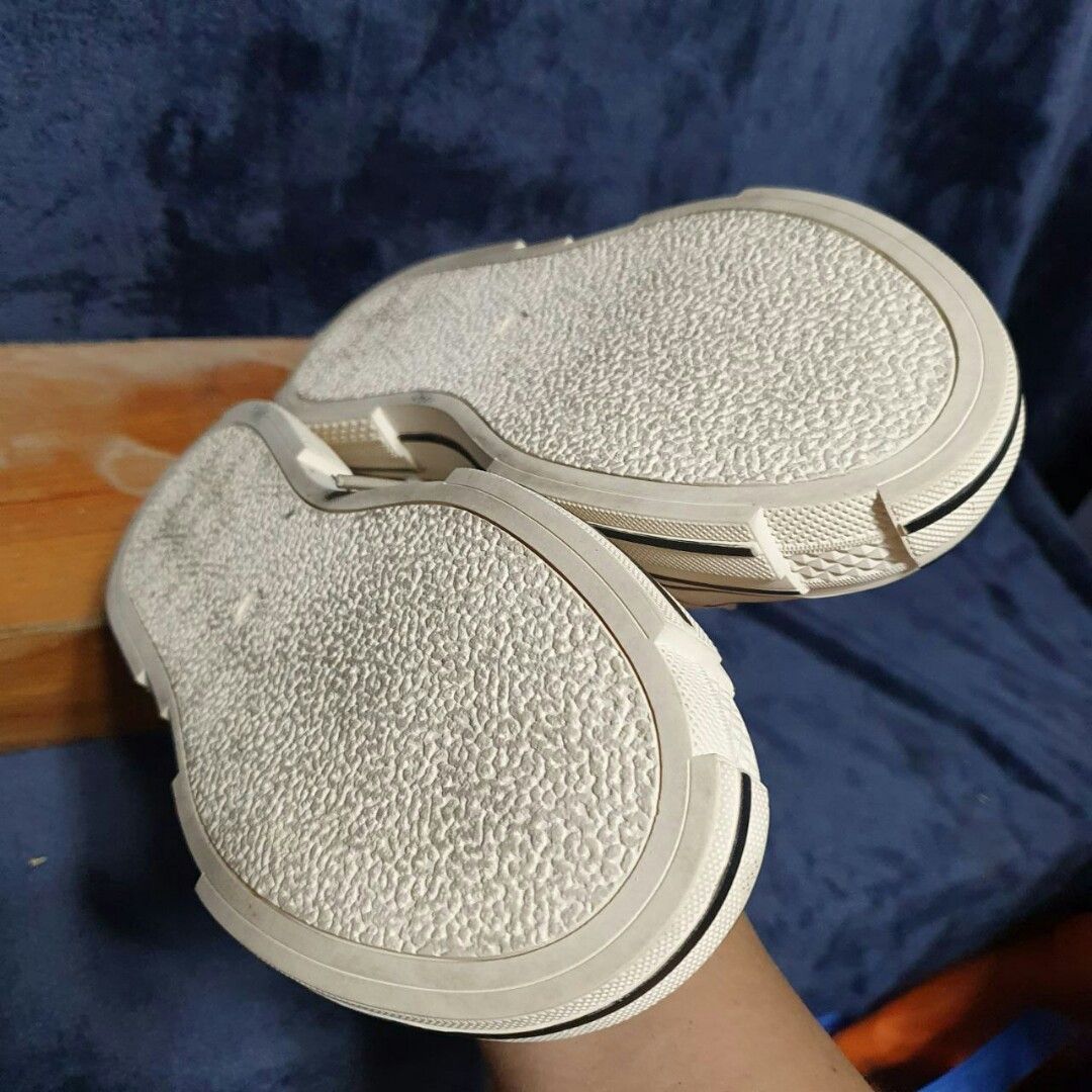 Xvessel shoes, Women's Fashion, Footwear, Sneakers on Carousell