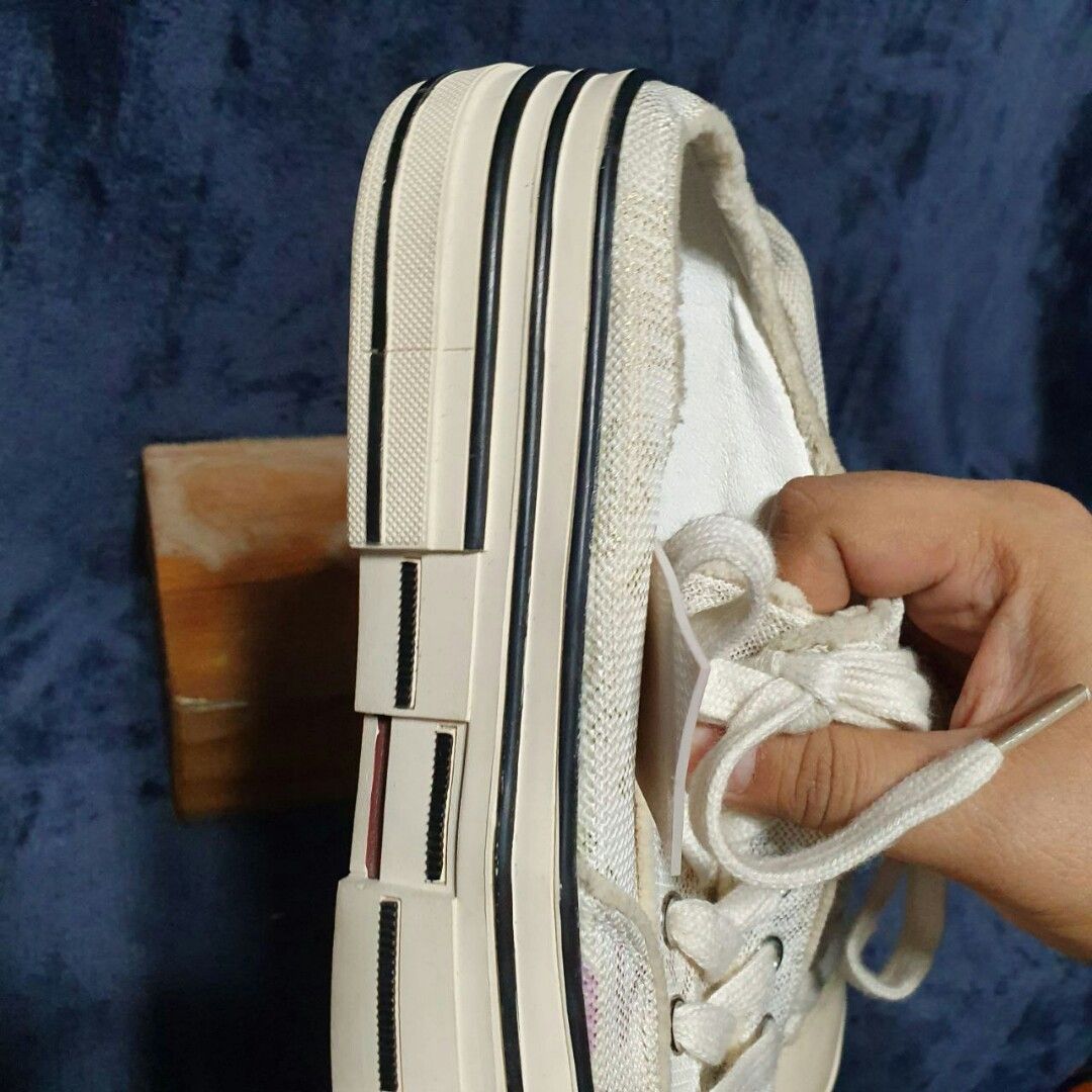 Xvessel shoes, Women's Fashion, Footwear, Sneakers on Carousell