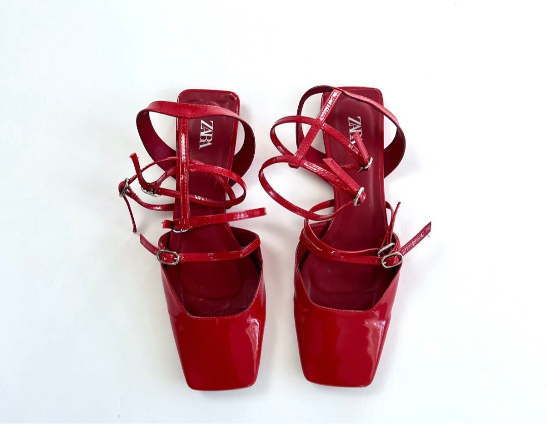 Zara red flats, Women's Fashion, Footwear, Flats & Sandals on Carousell