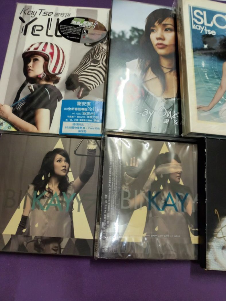 11張 不散賣 CD 連貼紙 簽名 謝安琪 Kay one ksus2 yelling first day 3/8 slowness binary 903 拉闊音樂會 演唱會 第一版 第二版 ...