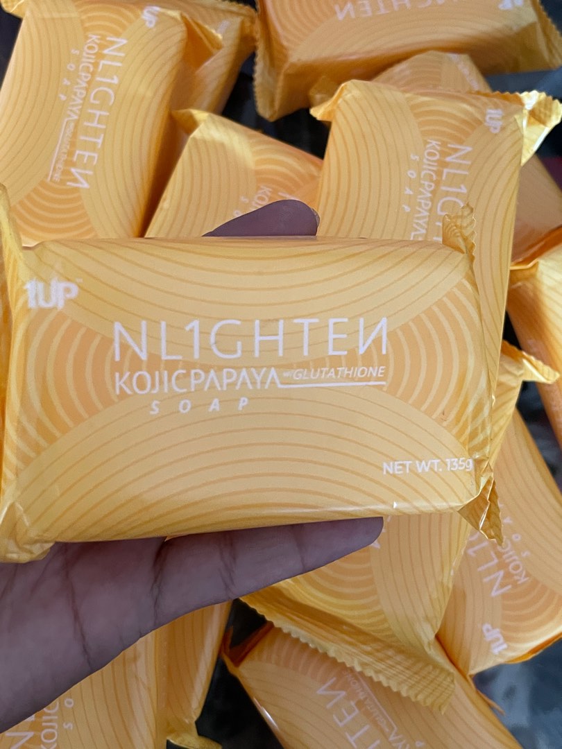 1UP Time Nworld Nlighten Kojic Papaya Gluta Soap Whitening 135gm Acne ...