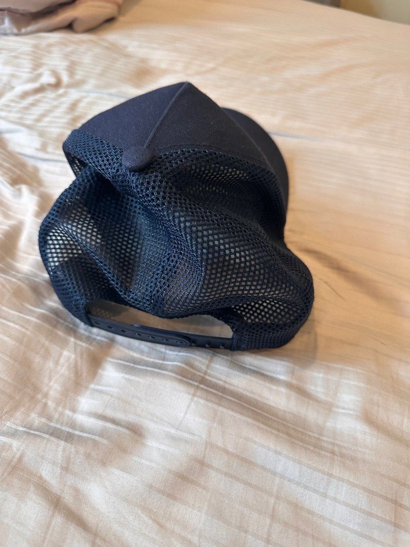 Alo Yoga Trucker Cap, Men's Fashion, Watches & Accessories, Caps & Hats ...