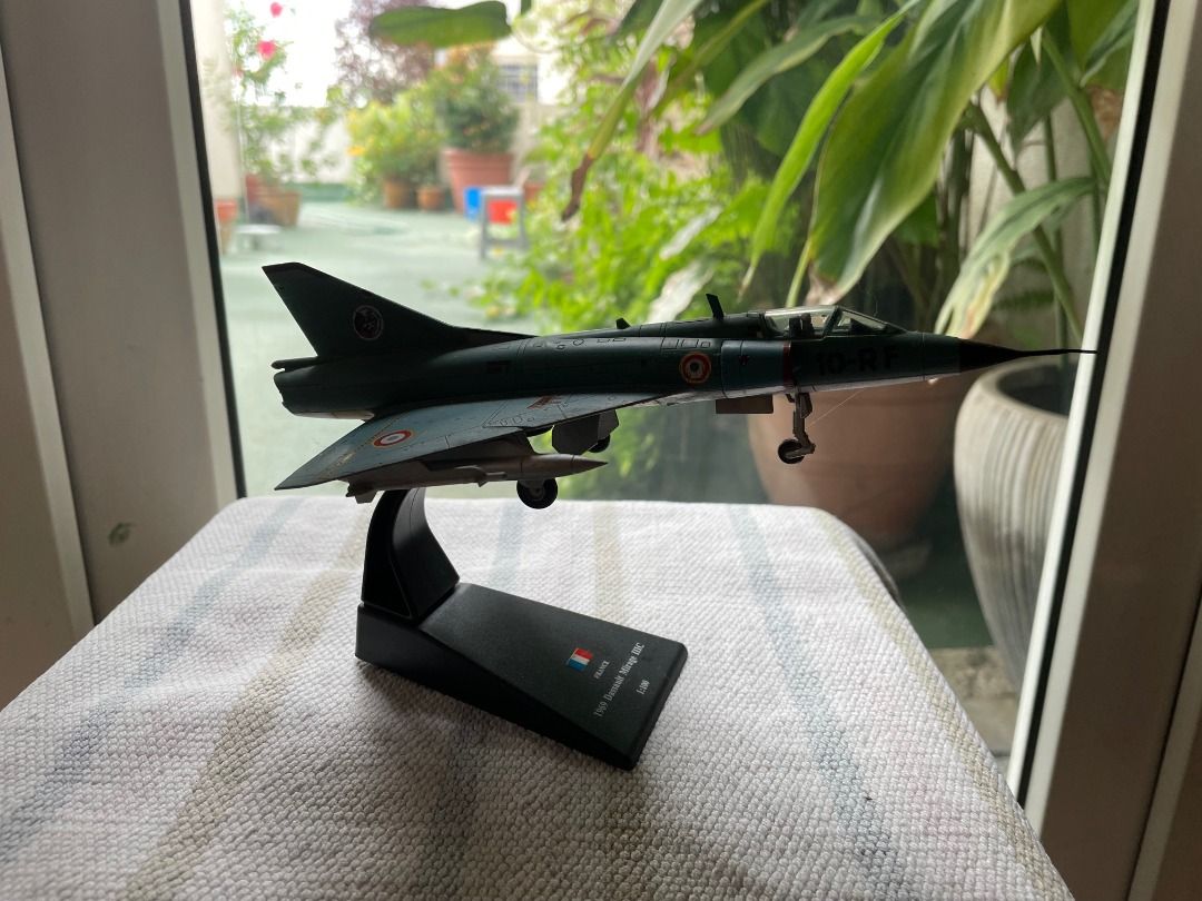 Amercon Fighter Aircraft Collection 49 - Dassault Mirage IIIC, 1969 (1/ ...