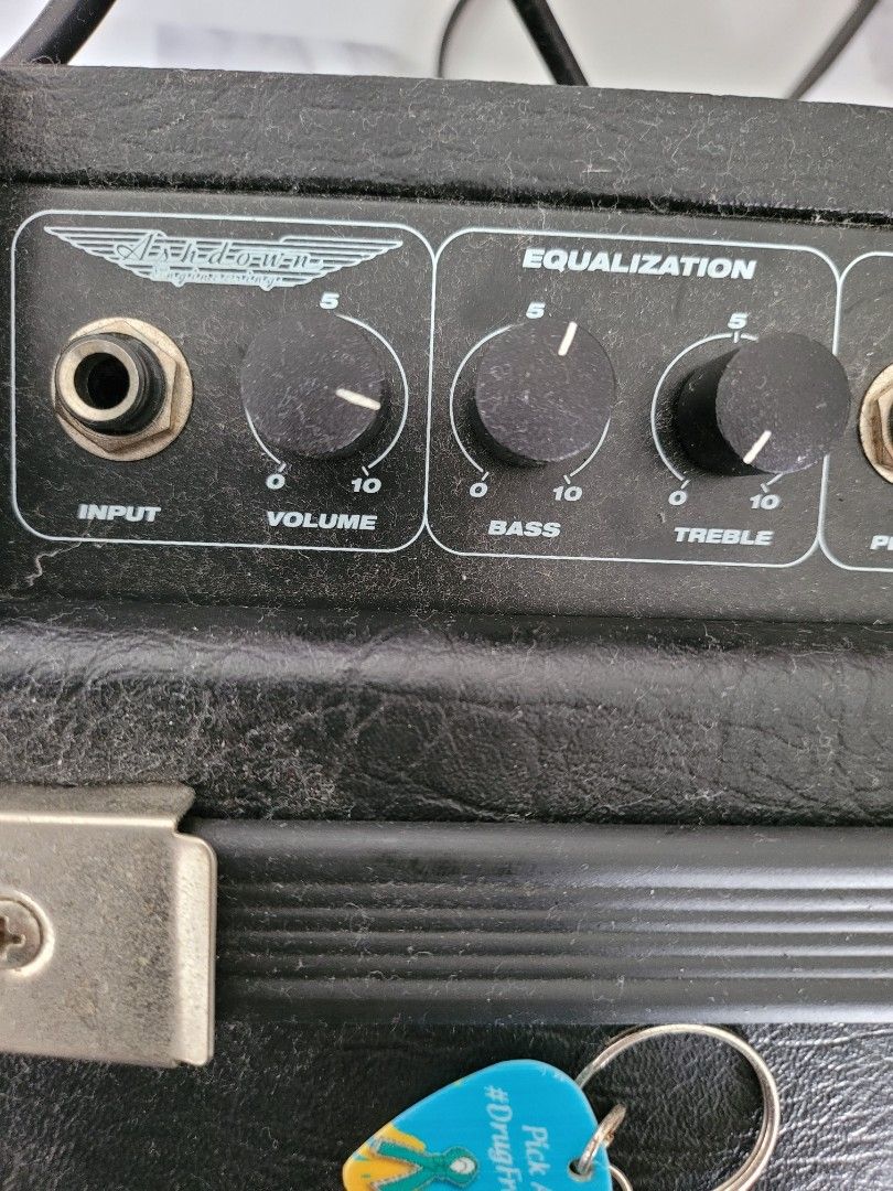 Ashdown Tourbus 10 Bass Amp, Audio, Soundbars, Speakers & Amplifiers on ...