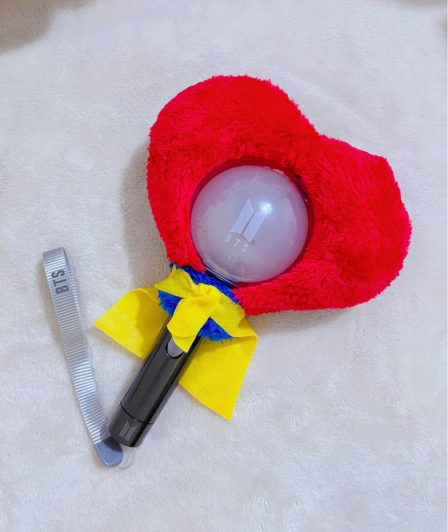 BT21 Tata Army Bomb Cover, Hobbies & Toys, Memorabilia & Collectibles ...