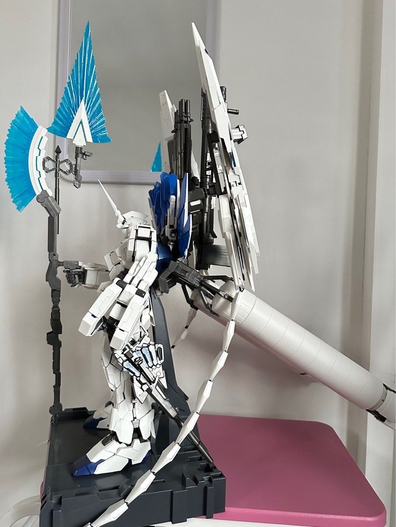 (BUILT) Daban PG Unicorn Gundam Perfectibility Divine, Hobbies & Toys ...