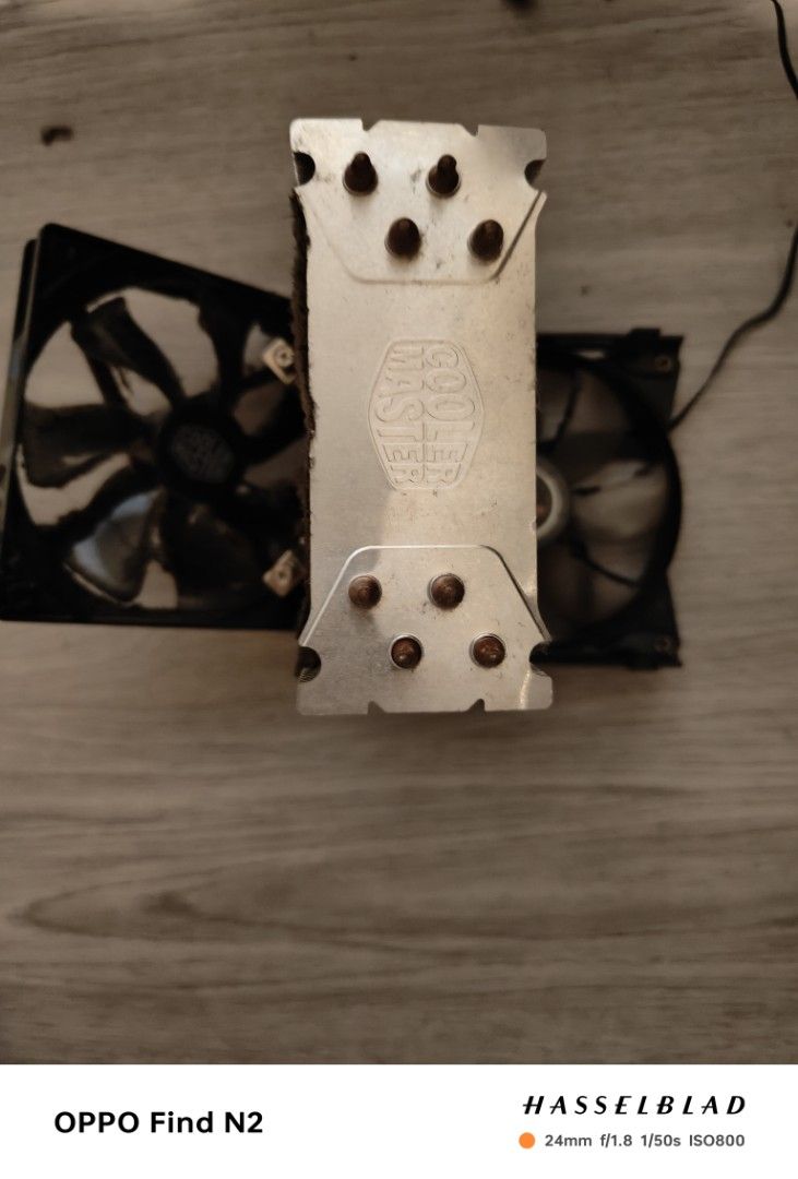 Cooler master cpu heatsink and red fan coolermaster heat sink ...