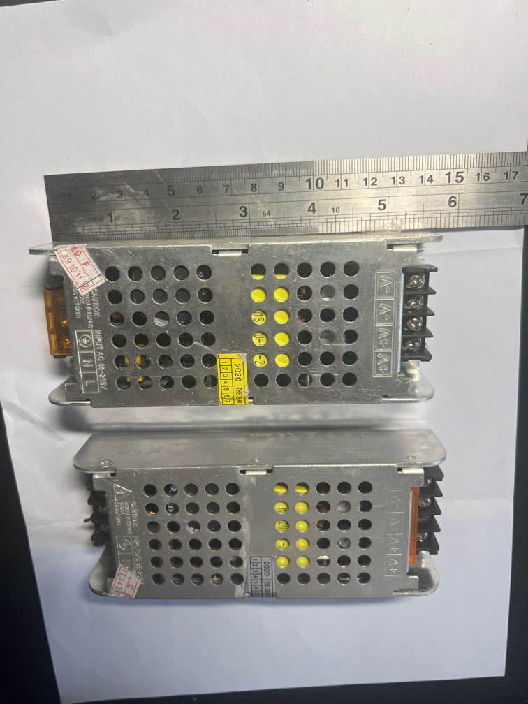 DC power supply 12 V DC 8.3A 230V ac, Computers & Tech, Parts ...