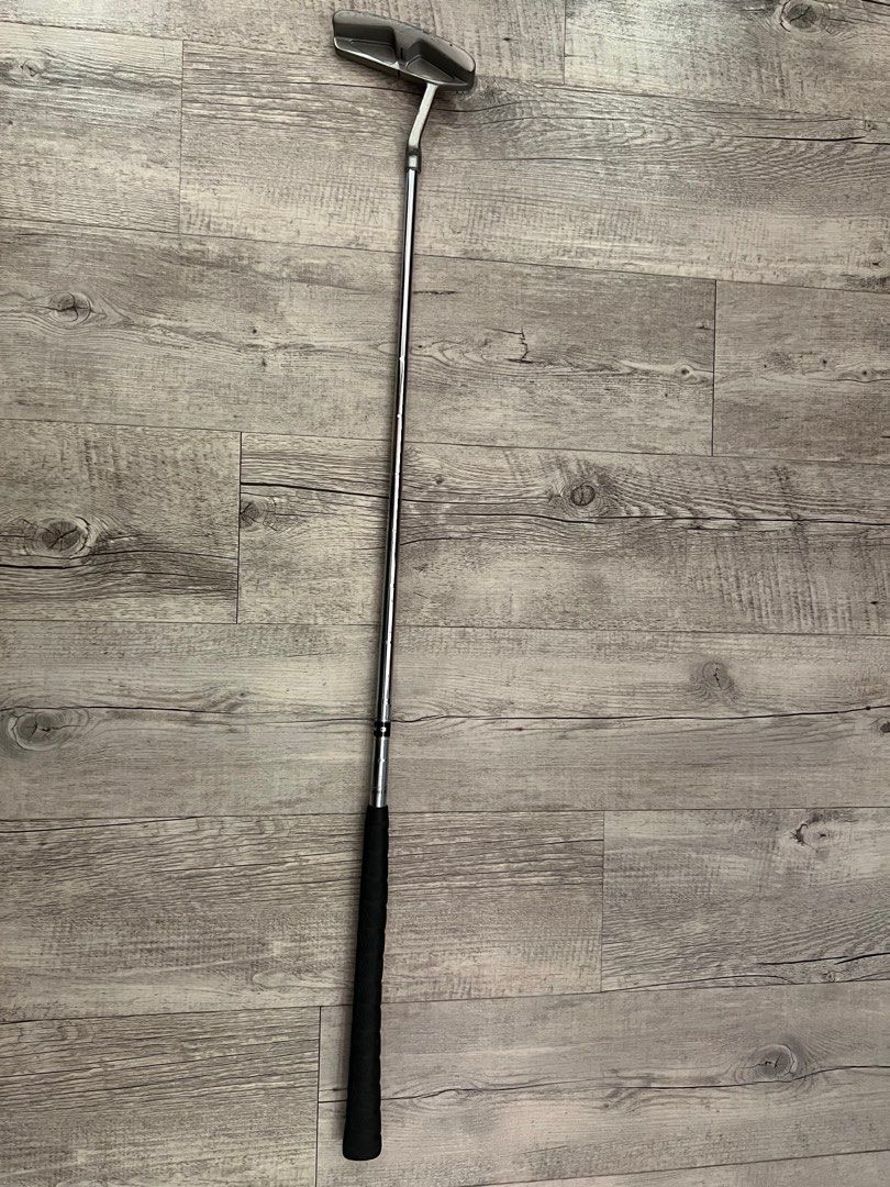 Dunlop ladies putter, Sports Equipment, Sports & Games, Golf on Carousell