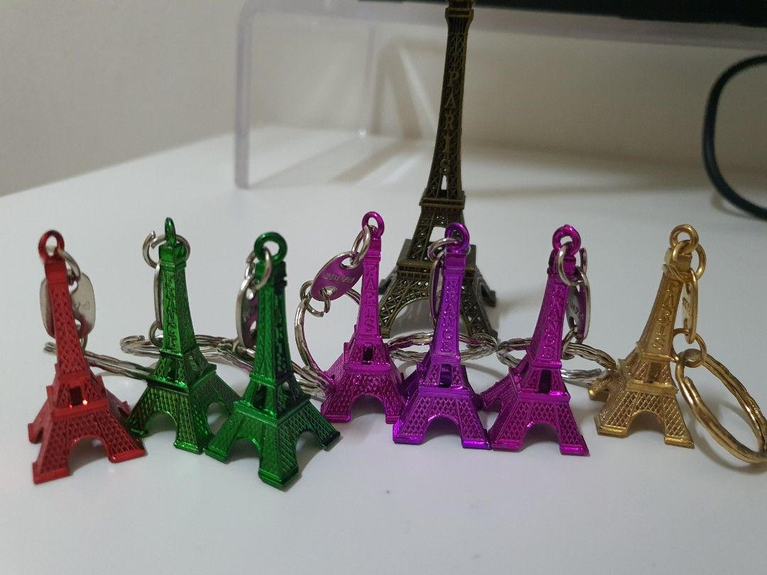 Eiffel Tower Keychain, Hobbies & Toys, Collectibles & Memorabilia ...