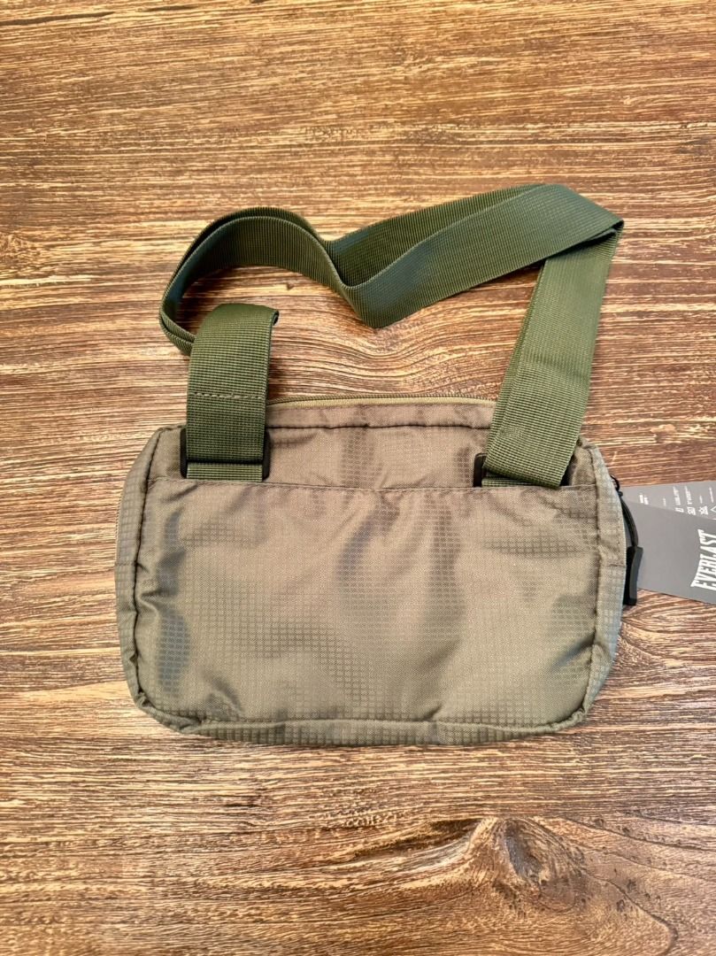 【EVERLAST】全新 簍空LOGO 超大容量 多夾層 軍綠色 腰包 側背包- Ouye Select Shop, 他的時尚, 包包與錢包 ...