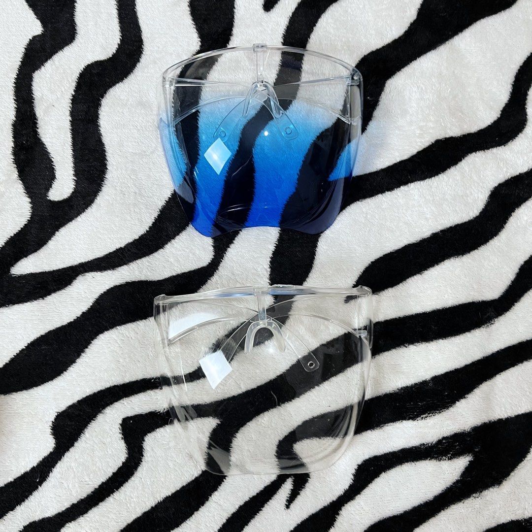 Face Shield - Gradient Blue, Health & Nutrition, Face Masks & Face ...