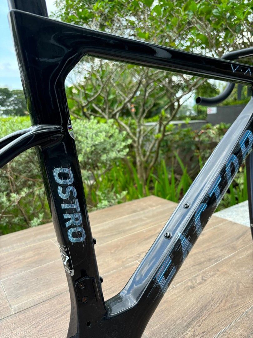 FACTOR Ostro VAM frameset Size 52, Sports Equipment, Bicycles & Parts ...