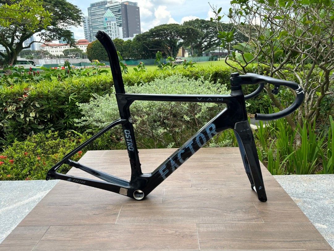 FACTOR Ostro VAM frameset Size 52, Sports Equipment, Bicycles & Parts ...