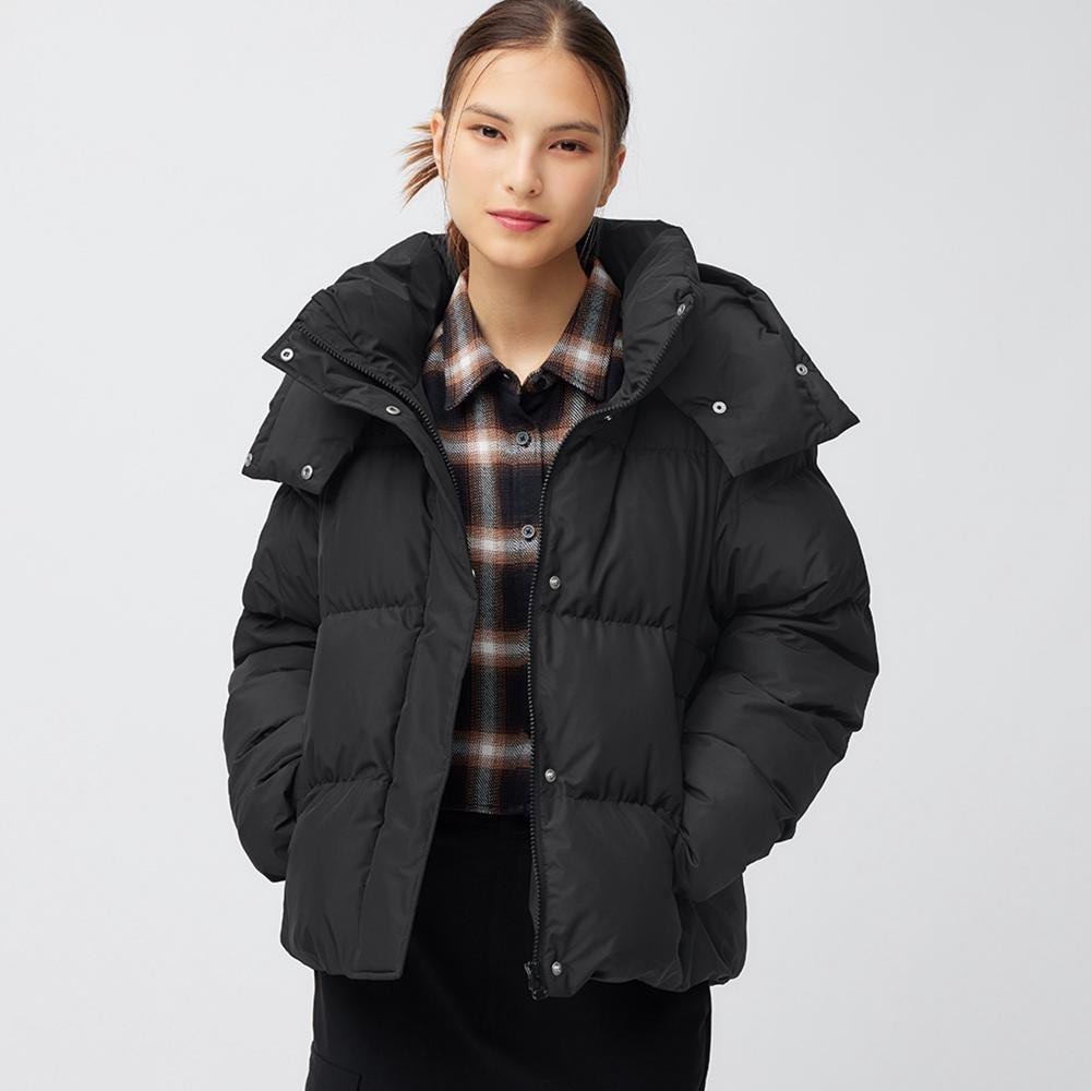 Heat Padded Puffer Jacket GU, Women's Fashion, Coats, Jackets and Outerwear on Carousell