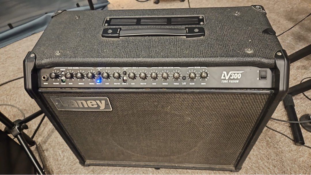 Laney LV300 Electric Guitar Amplifier / Amp, Hobbies & Toys, Music ...