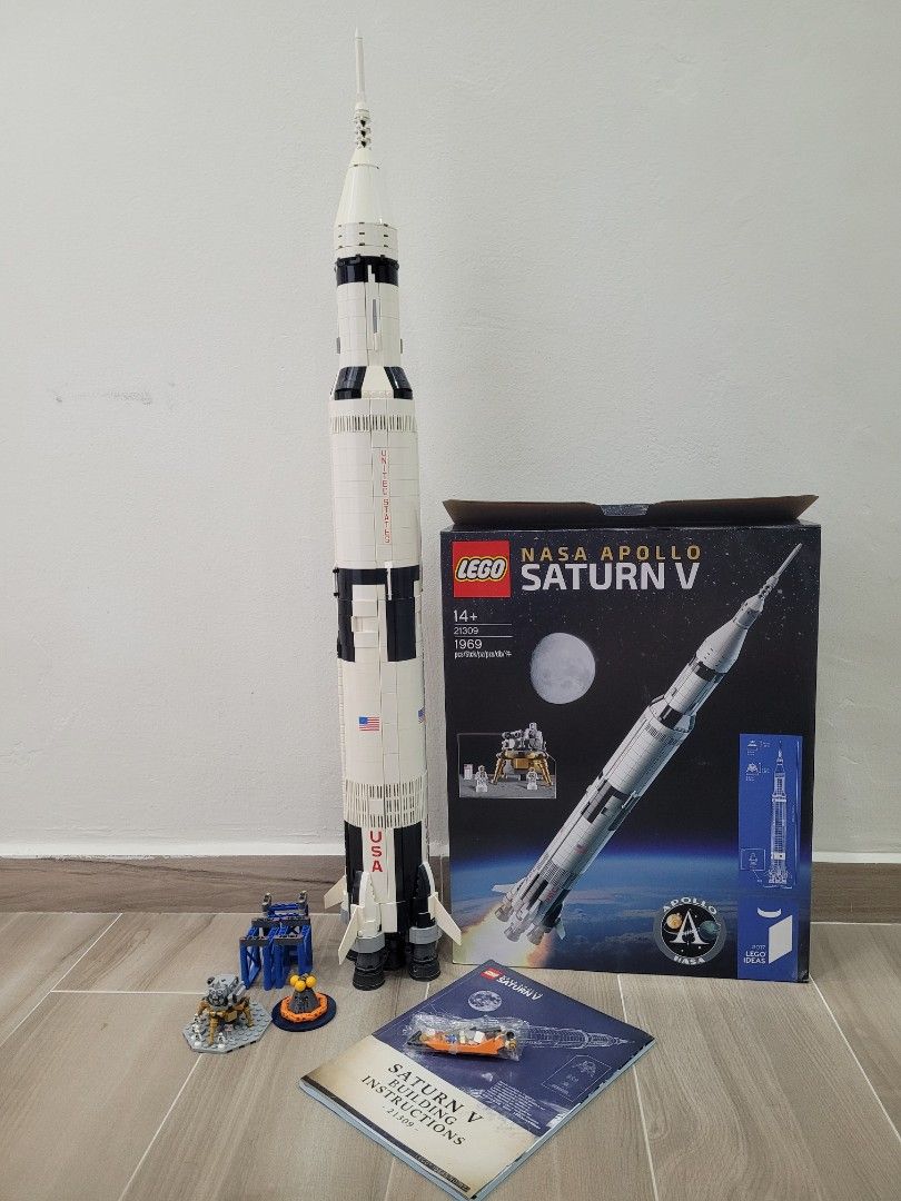 LEGO Ideas Nasa Apollo Saturn V, Hobbies & Toys, Memorabilia ...