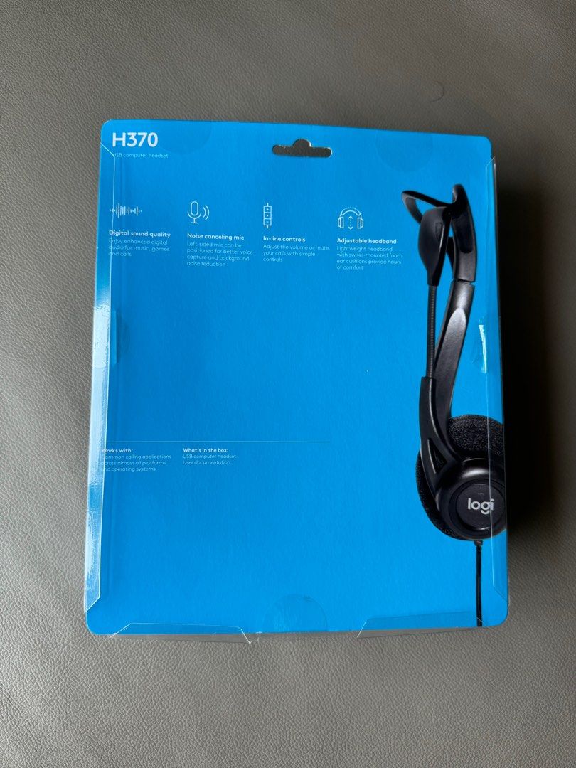 Logitech H370 headset, Audio, Headphones & Headsets on Carousell