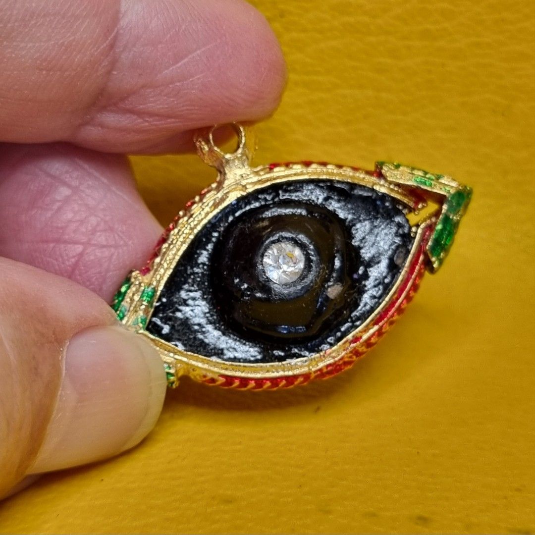 LP Pinak Heavenly Eye BE 2534, Hobbies & Toys, Memorabilia ...