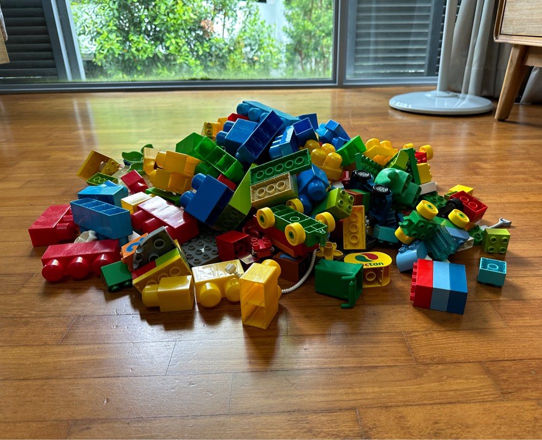 mega blocks or duplo