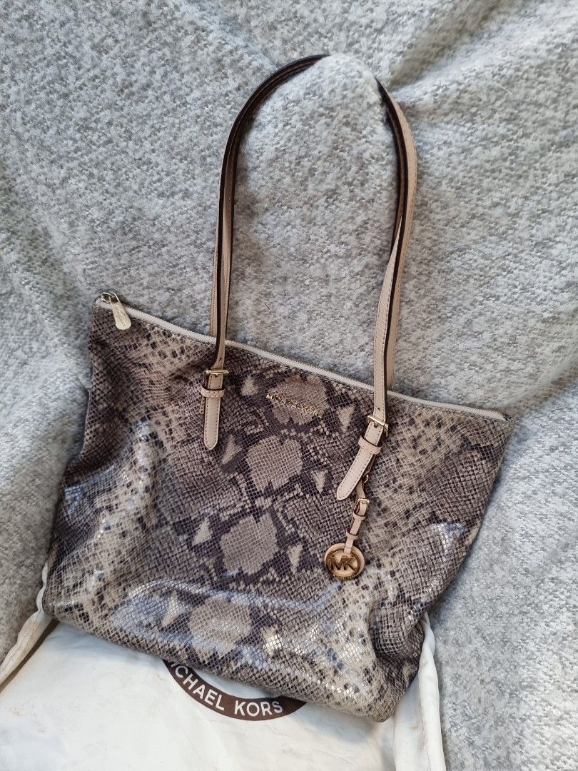 MICHAEL KORS PYTHON PRINT SHOPPER TOTE, Luxury, Bags & Wallets on Carousell