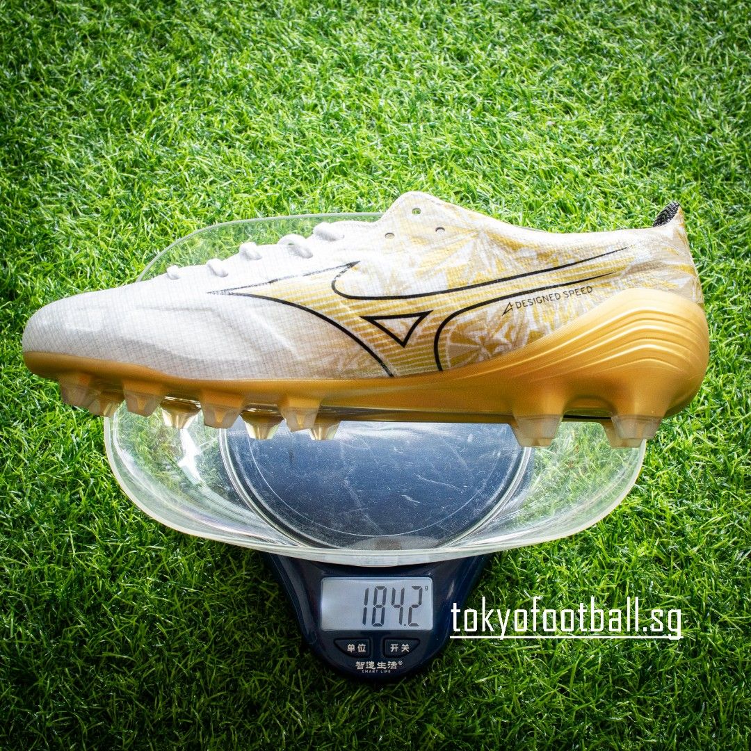 Mizuno Alpha Japan football boots, Sports Equipment, Sports & Games ...