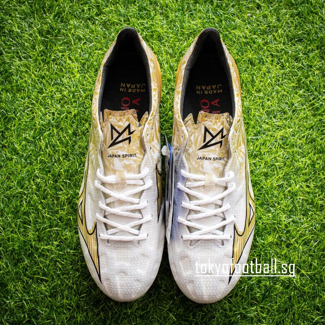 Mizuno Alpha Japan football boots, Sports Equipment, Sports & Games ...