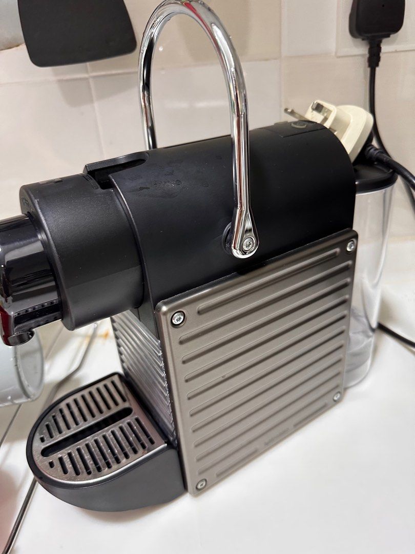 Nespresso Pixie Coffee Machine, TV & Home Appliances, Kitchen ...
