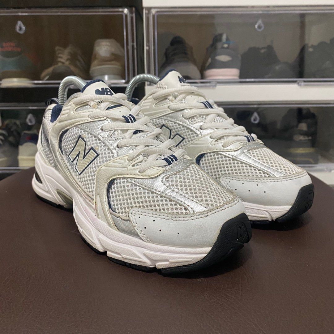 New balance 530 Running Retro Indigo White, Fesyen Pria, Sepatu ...