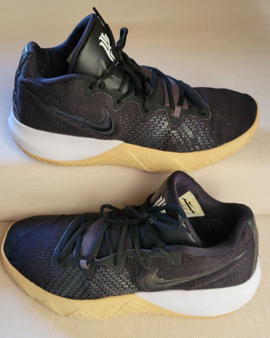Nike Men's Kyrie Flystrap, Men's Fashion, Footwear, Sneakers on Carousell