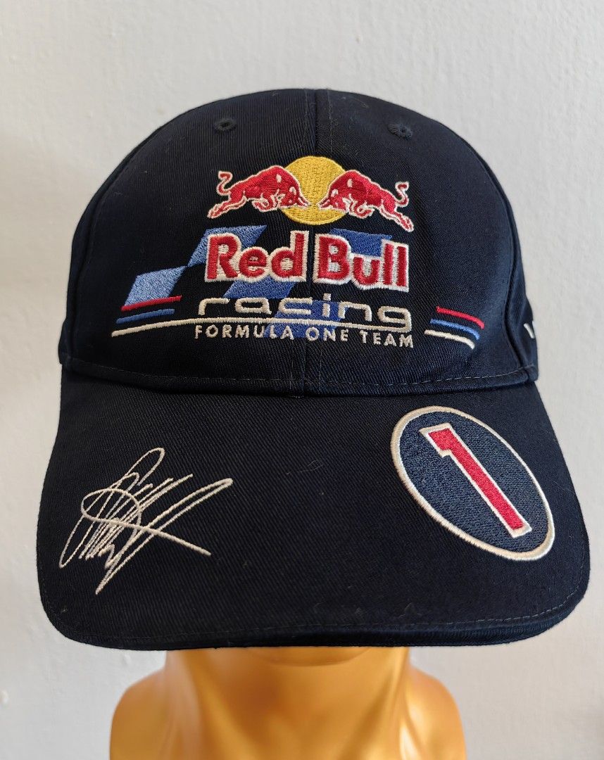 Original red bull racing F1 no "1'cap, Men's Fashion, Watches & Accessories, Cap & Hats on Carousell