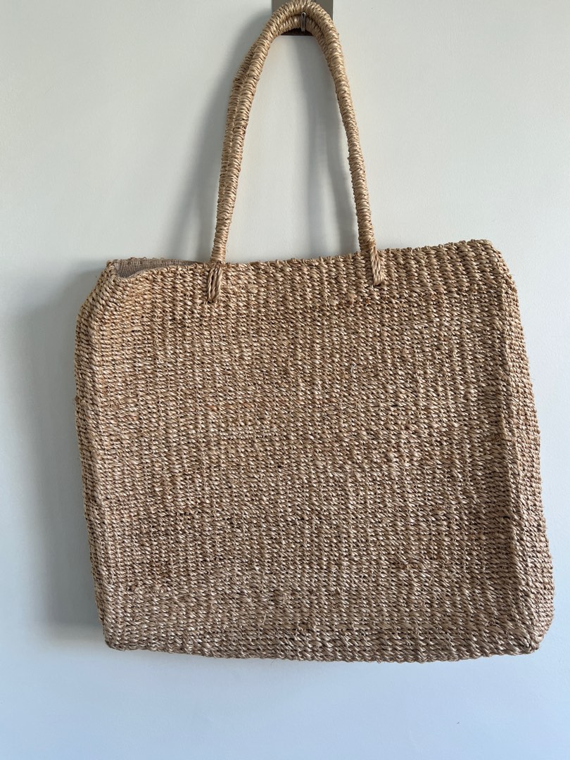 Oversized Abaca Bag, Women's Fashion, Bags & Wallets, Beach Bags on ...