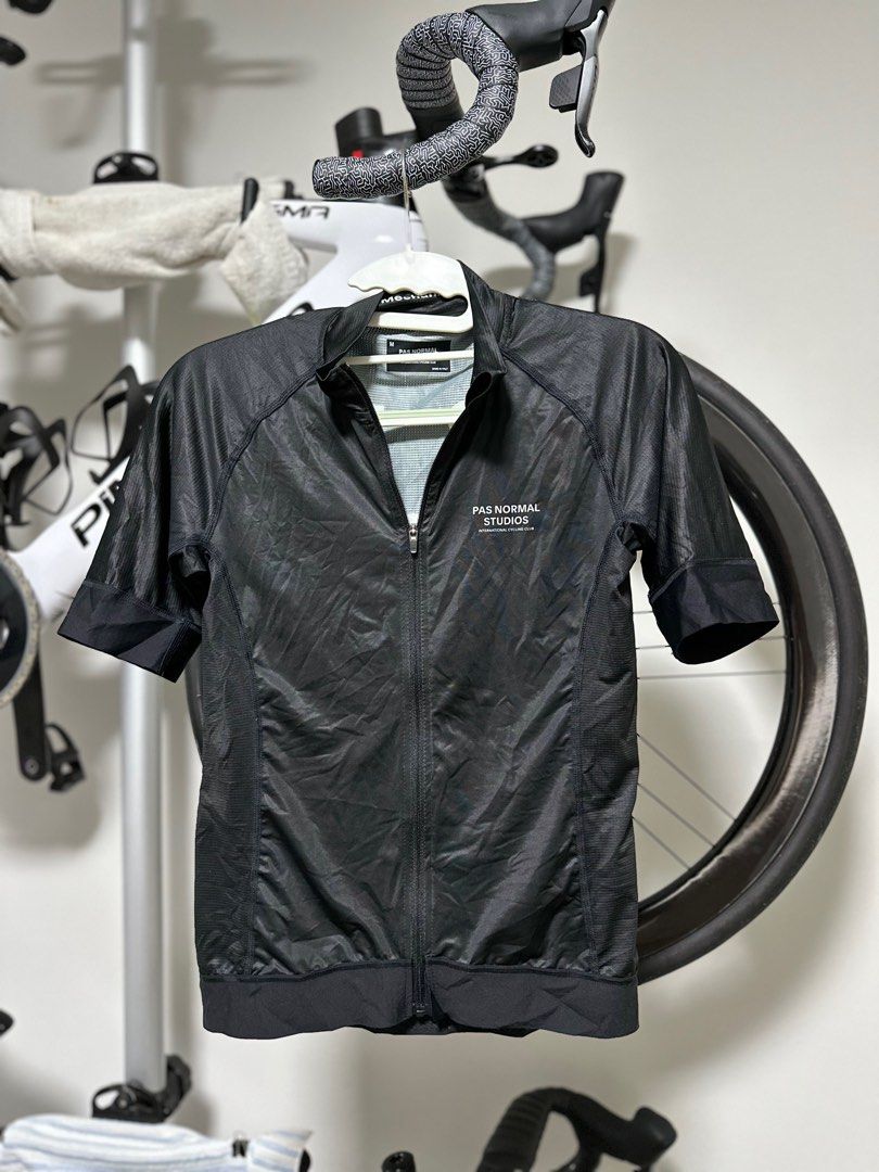 Pas Normal Studio (PNS) Mechanism Men M size, Men's Fashion, Activewear ...